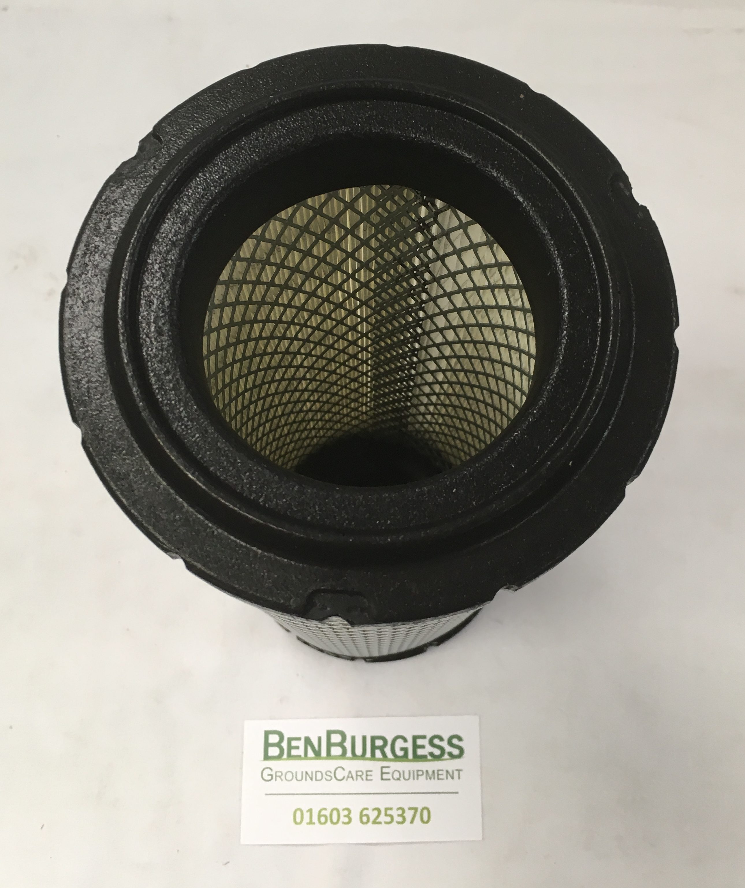 Avant Air Filter Outer (66060) - Ben Burgess