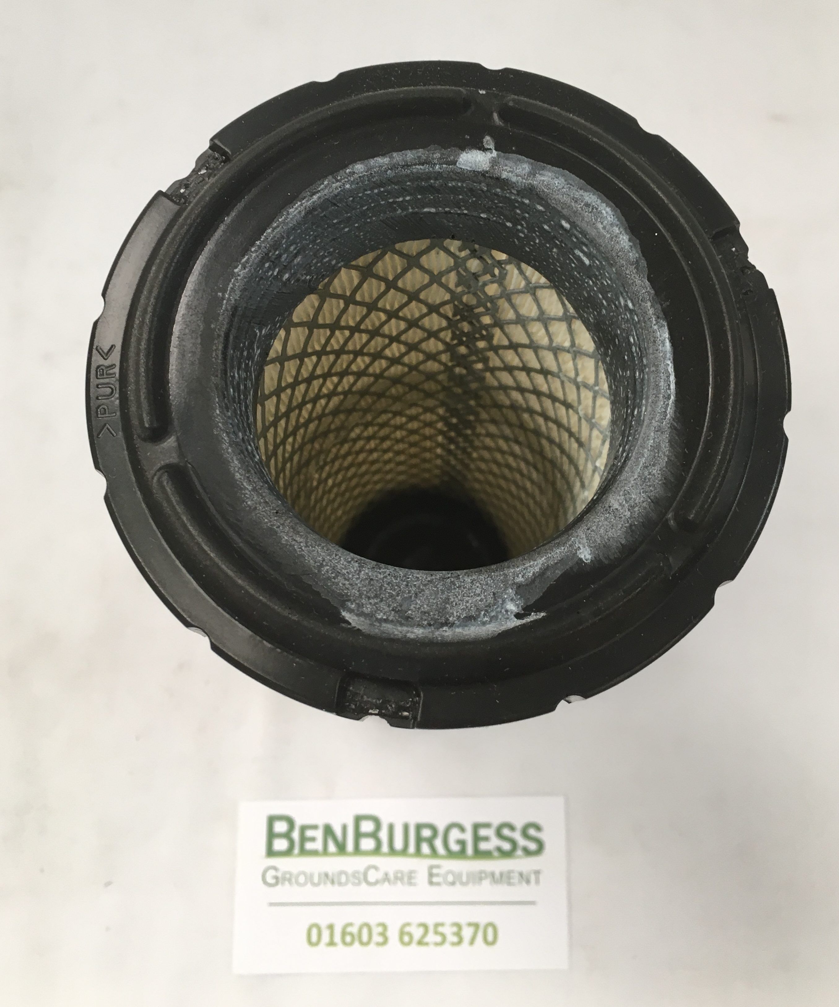Avant Air Filter Outer (66258) - Ben Burgess