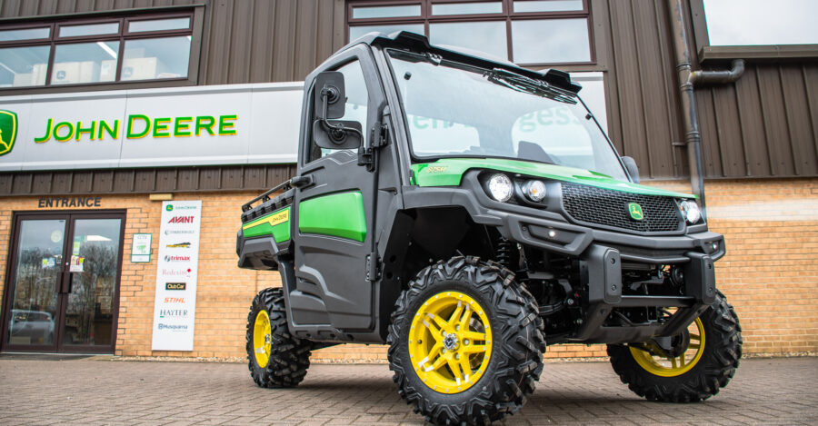 New John Deere XUV875M Gator - Ben Burgess