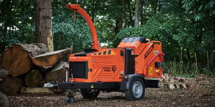 Ben Burgess sells first Timberwolf Hybrid Chipper in the world!