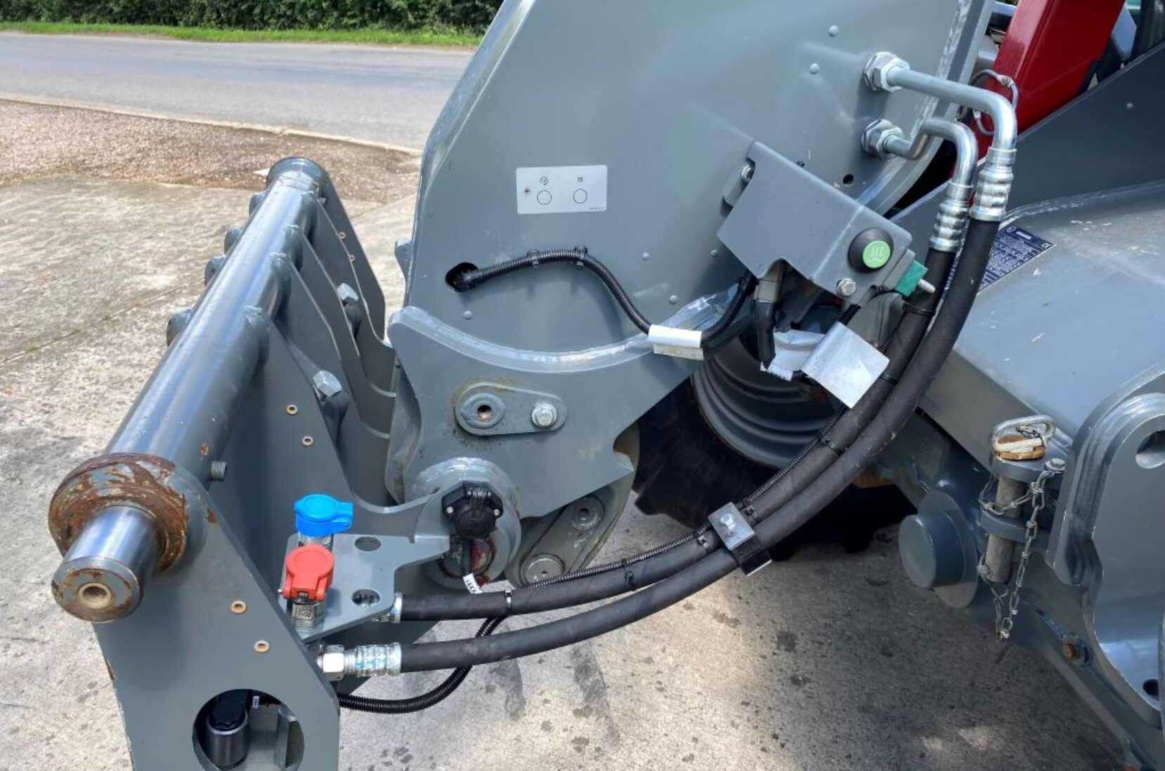 KT356 SECURITY - Ben Burgess