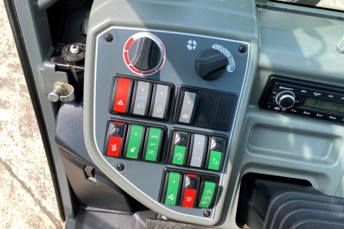 KT356 TELESCOPIC HANDLER - Ben Burgess