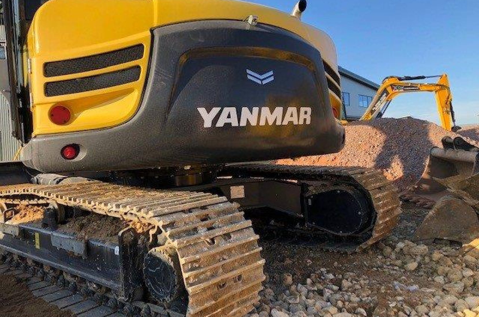 SV120 MIDI EXCAVATOR - Ben Burgess