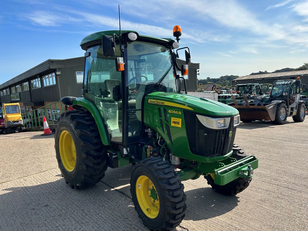John Deere 4066r Compact Tractor - FarmAds