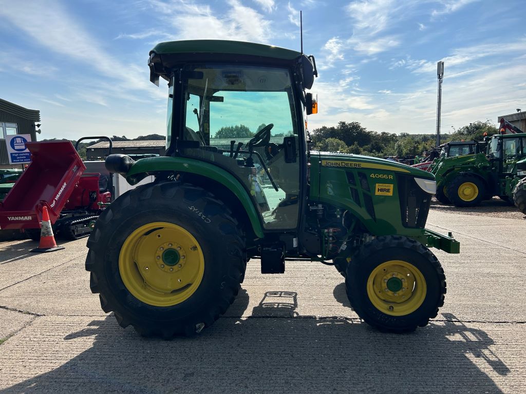 John Deere 4066r Compact Tractor - FarmAds
