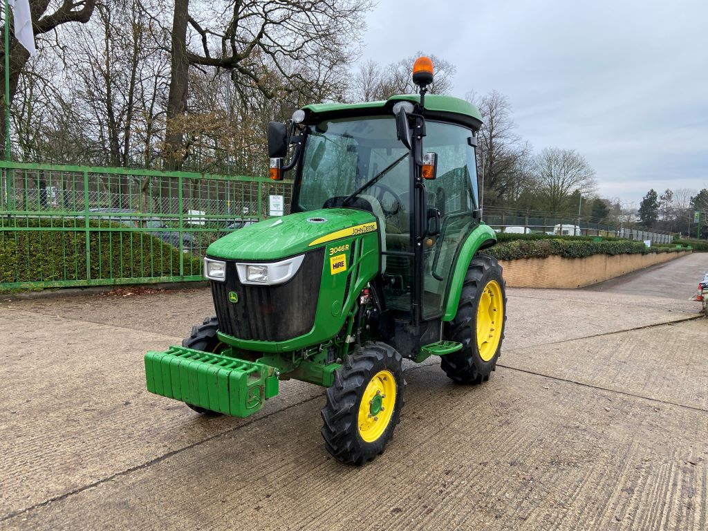 John Deere 3046r Cab Compact Tractor - FarmAds