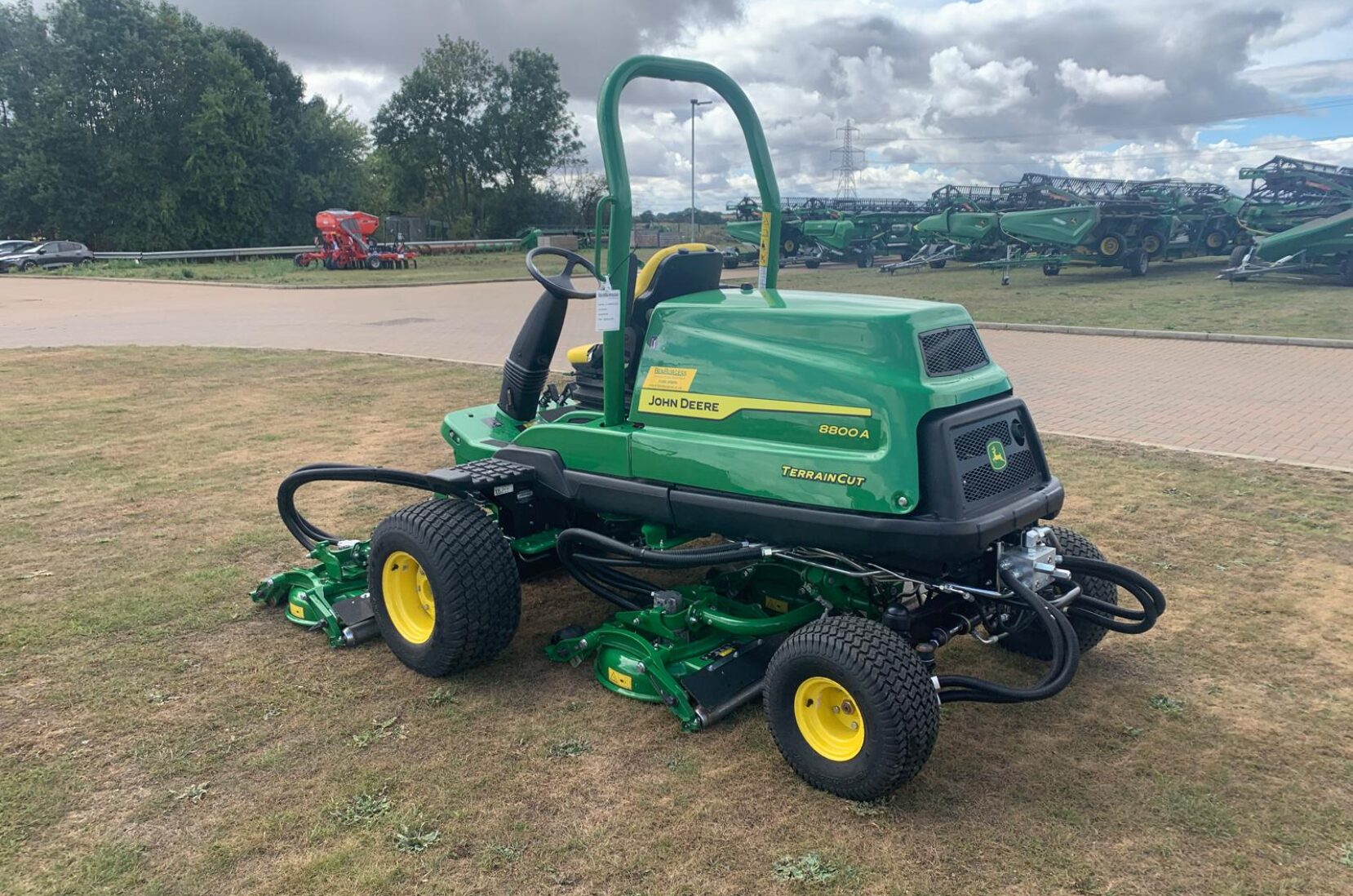 8800A TERRAINCUT MOWER - Ben Burgess