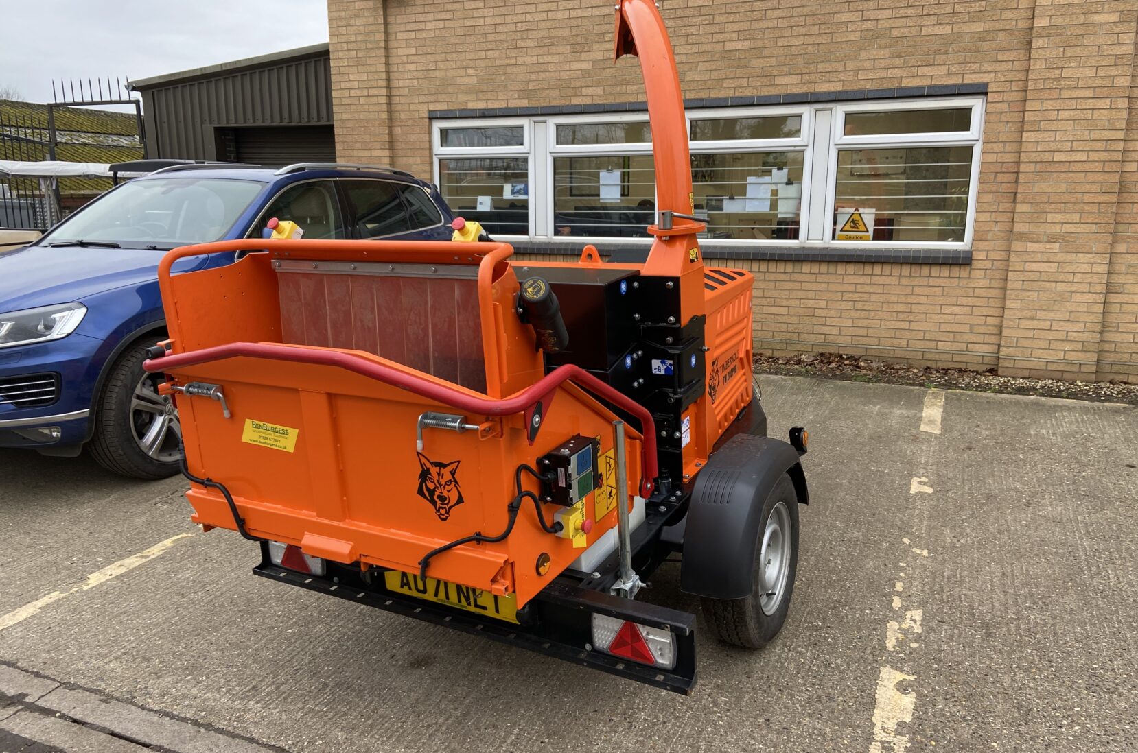 TW 280PHB CHIPPER - Ben Burgess