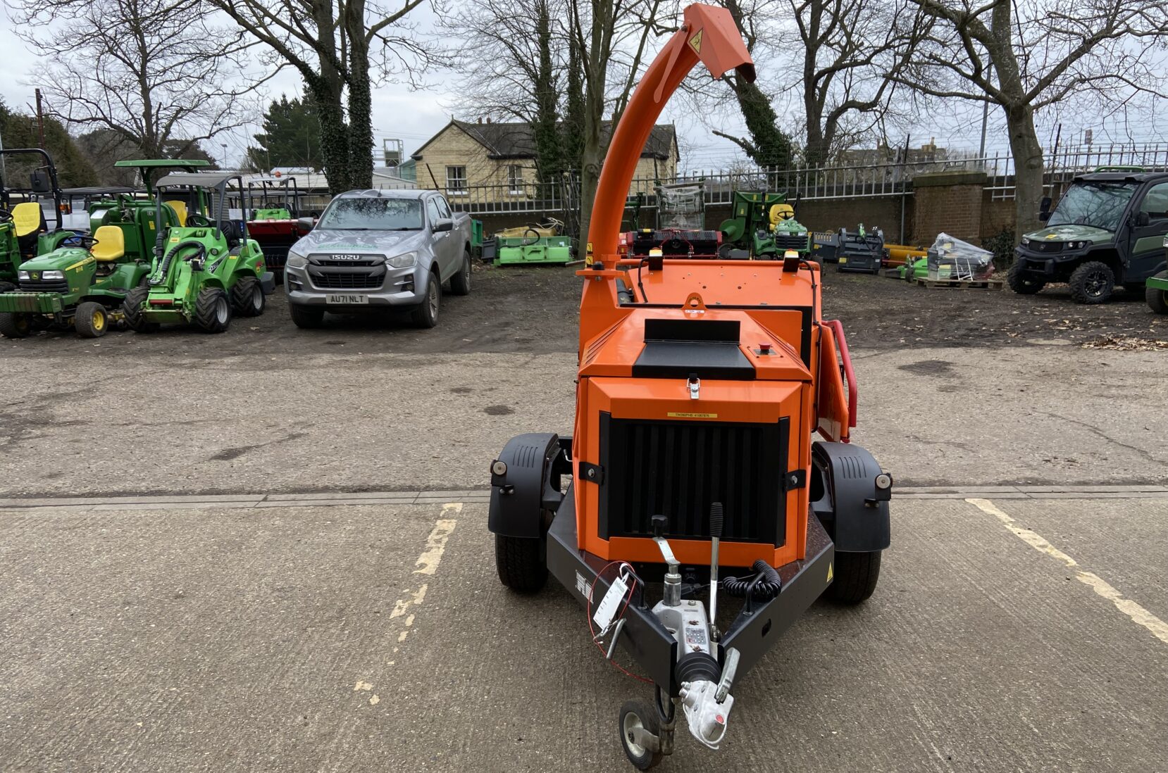 TW 280PHB CHIPPER - Ben Burgess