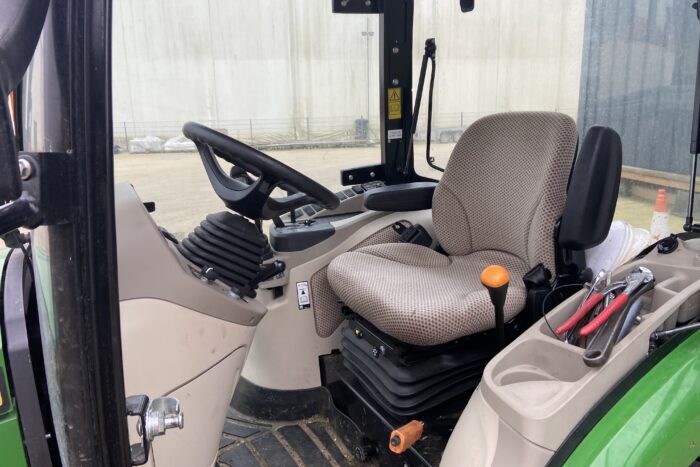 3046R CAB TS COMPACT TRACTOR - Ben Burgess