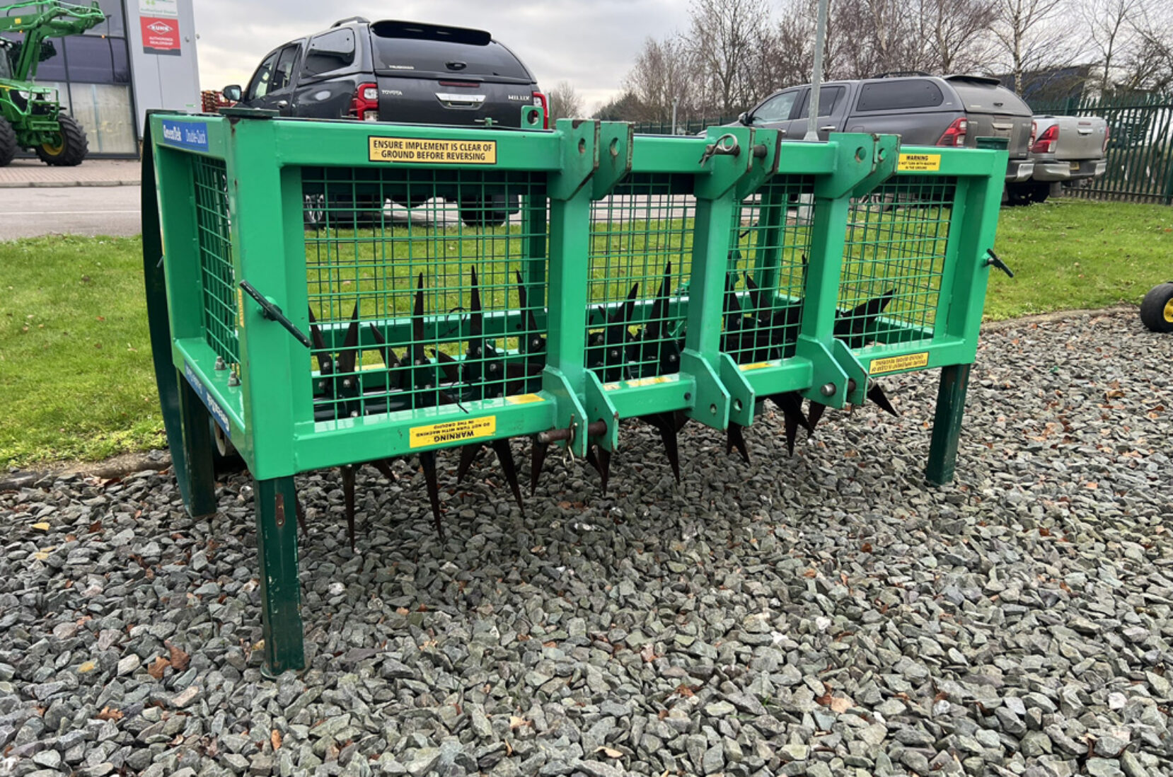 DOUBLE QUICK FRAME AND SLITTER - Ben Burgess