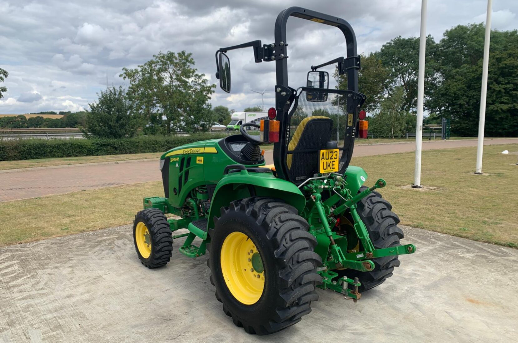 3046R ROPS I COMPACT TRACTOR - Ben Burgess