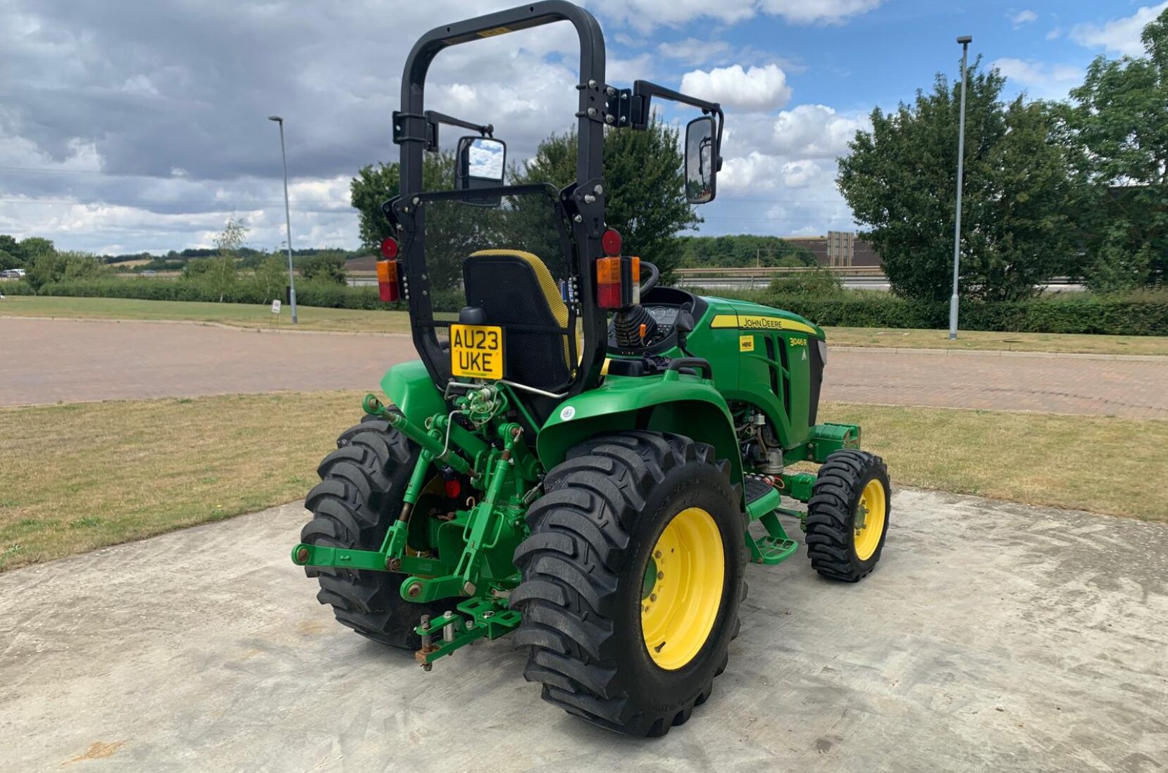 3046R ROPS I COMPACT TRACTOR - Ben Burgess