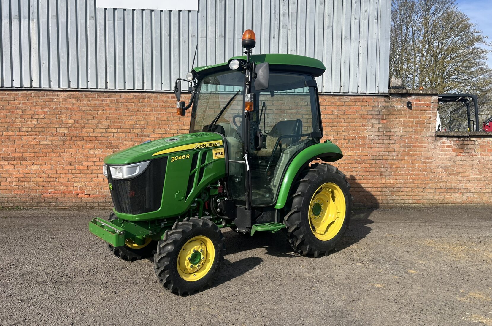 3046R CAB COMPACT TRACTOR - Ben Burgess