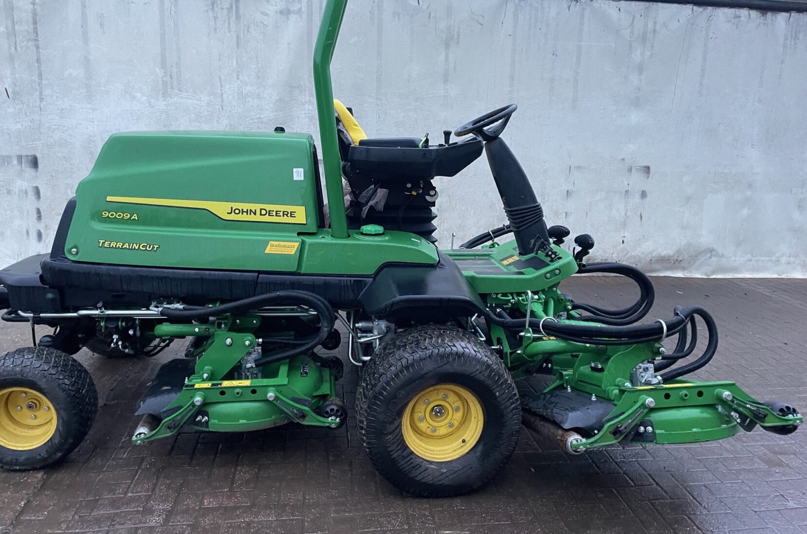 9009A TERRAINCUT - Ben Burgess