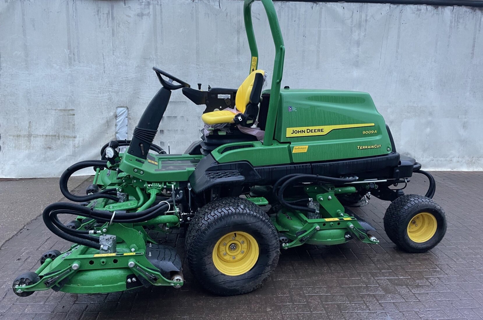 9009A TERRAINCUT - Ben Burgess