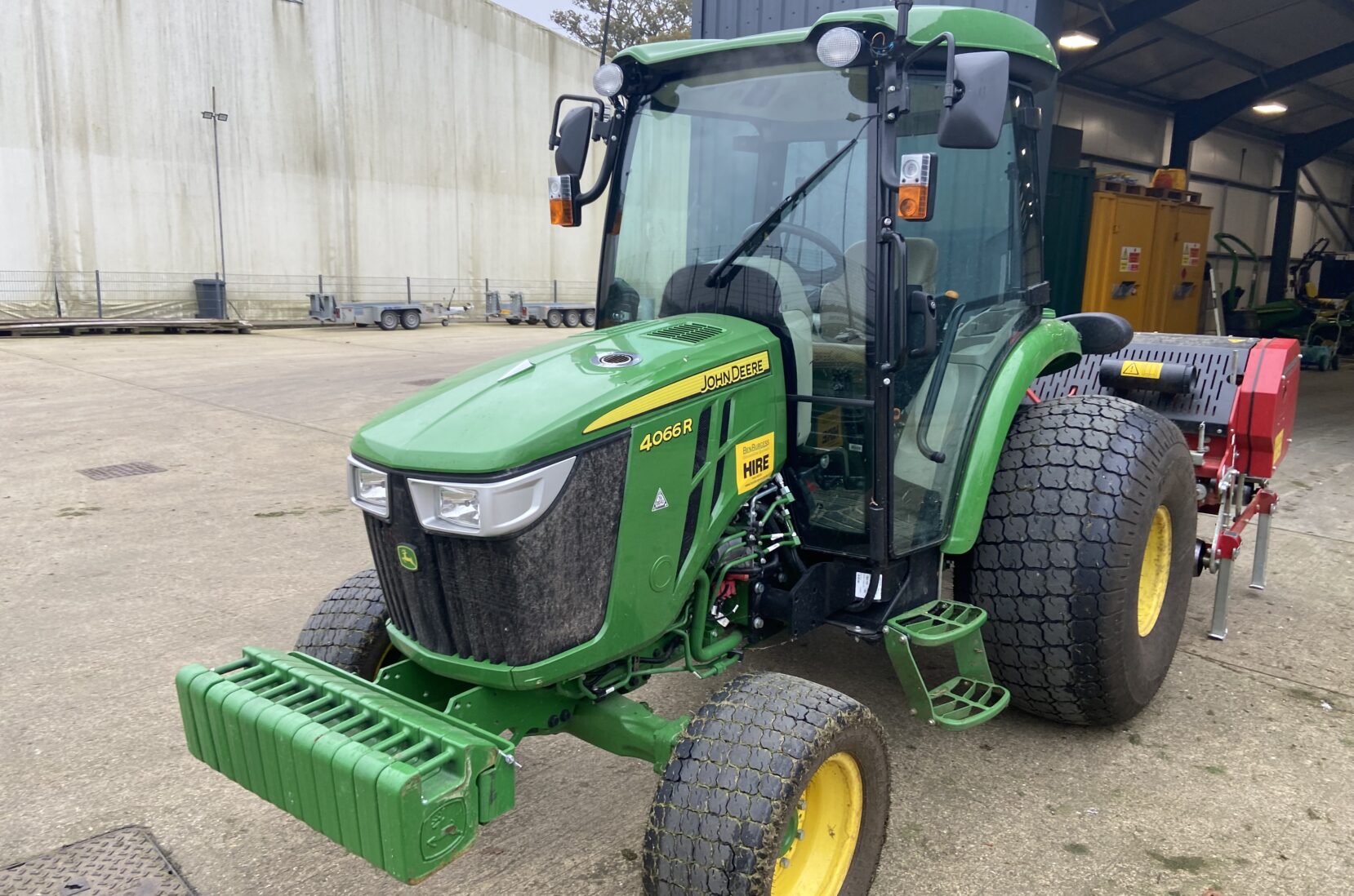 4066R COMPACT TRACTOR - Ben Burgess