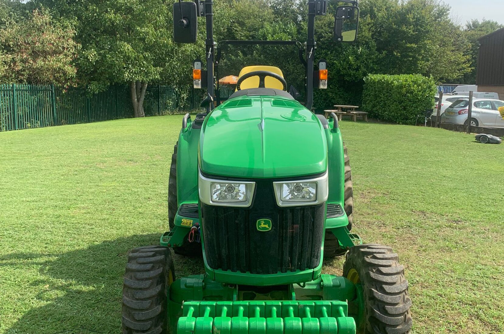 3046R ROPS I COMPACT TRACTOR - Ben Burgess