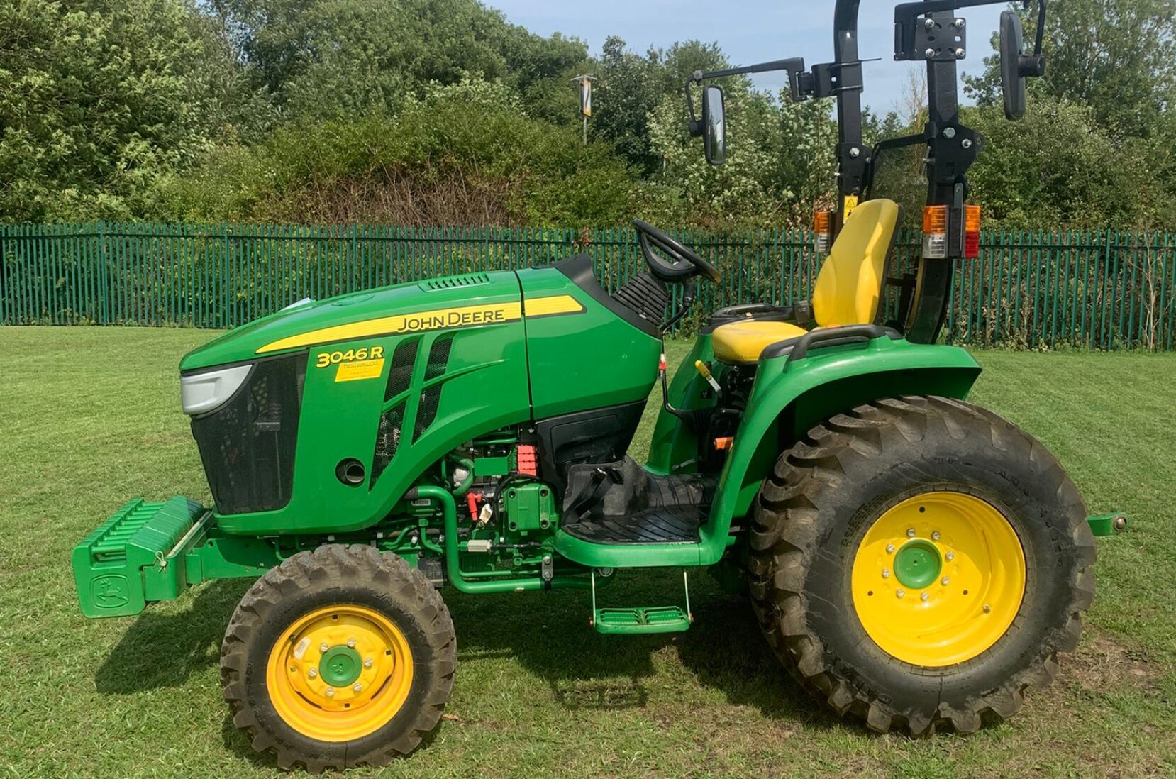 3046R ROPS I COMPACT TRACTOR - Ben Burgess