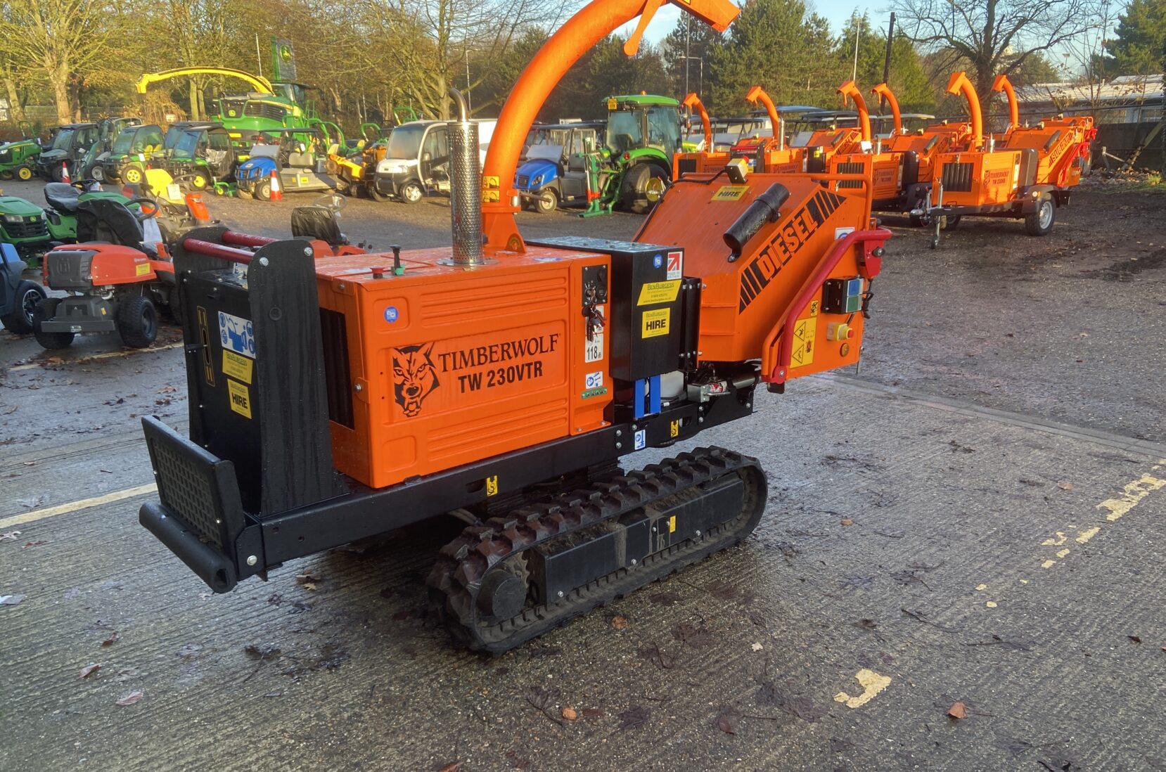 TW 230VTRD CHIPPER (TRACKS) - Ben Burgess