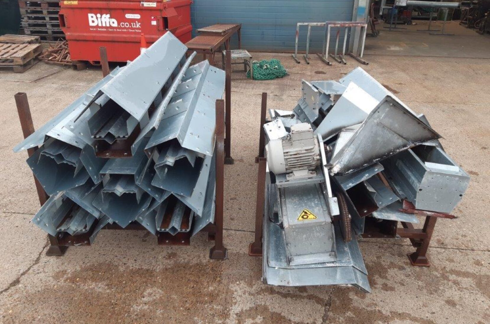 KTBU CONVEYOR Intake conveyor - Ben Burgess