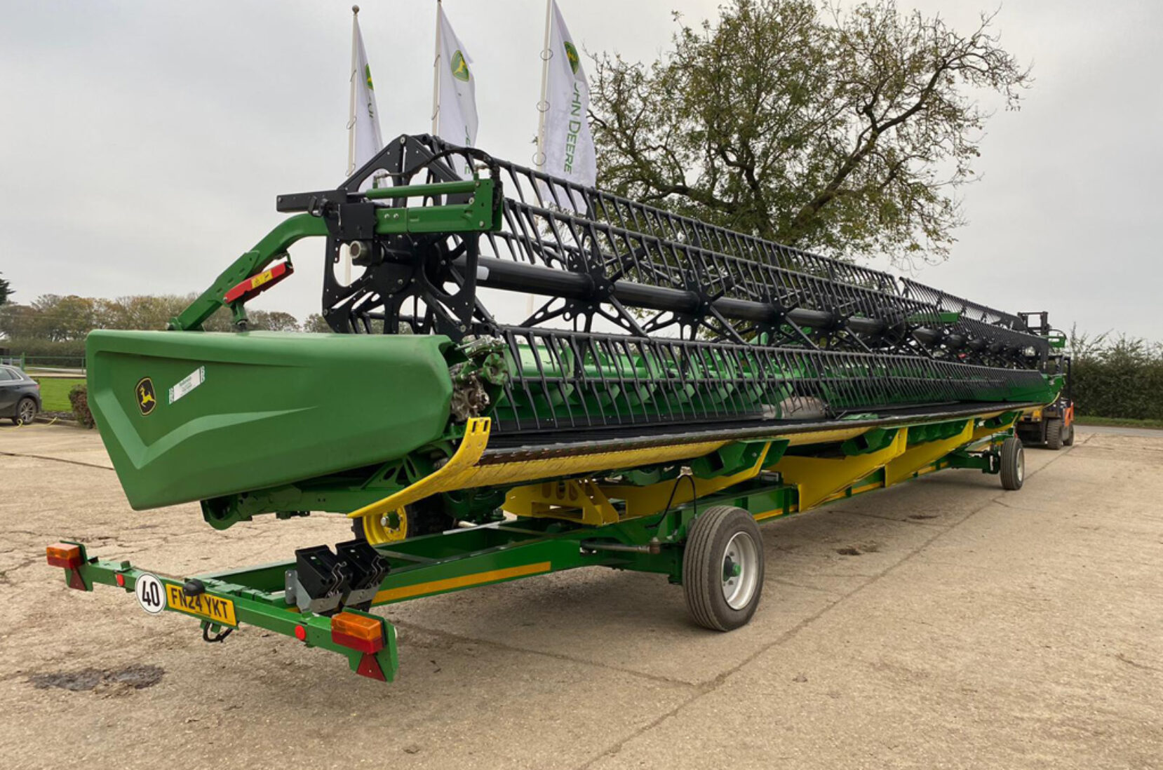 HDX45 COMBINE HEADER - Ben Burgess