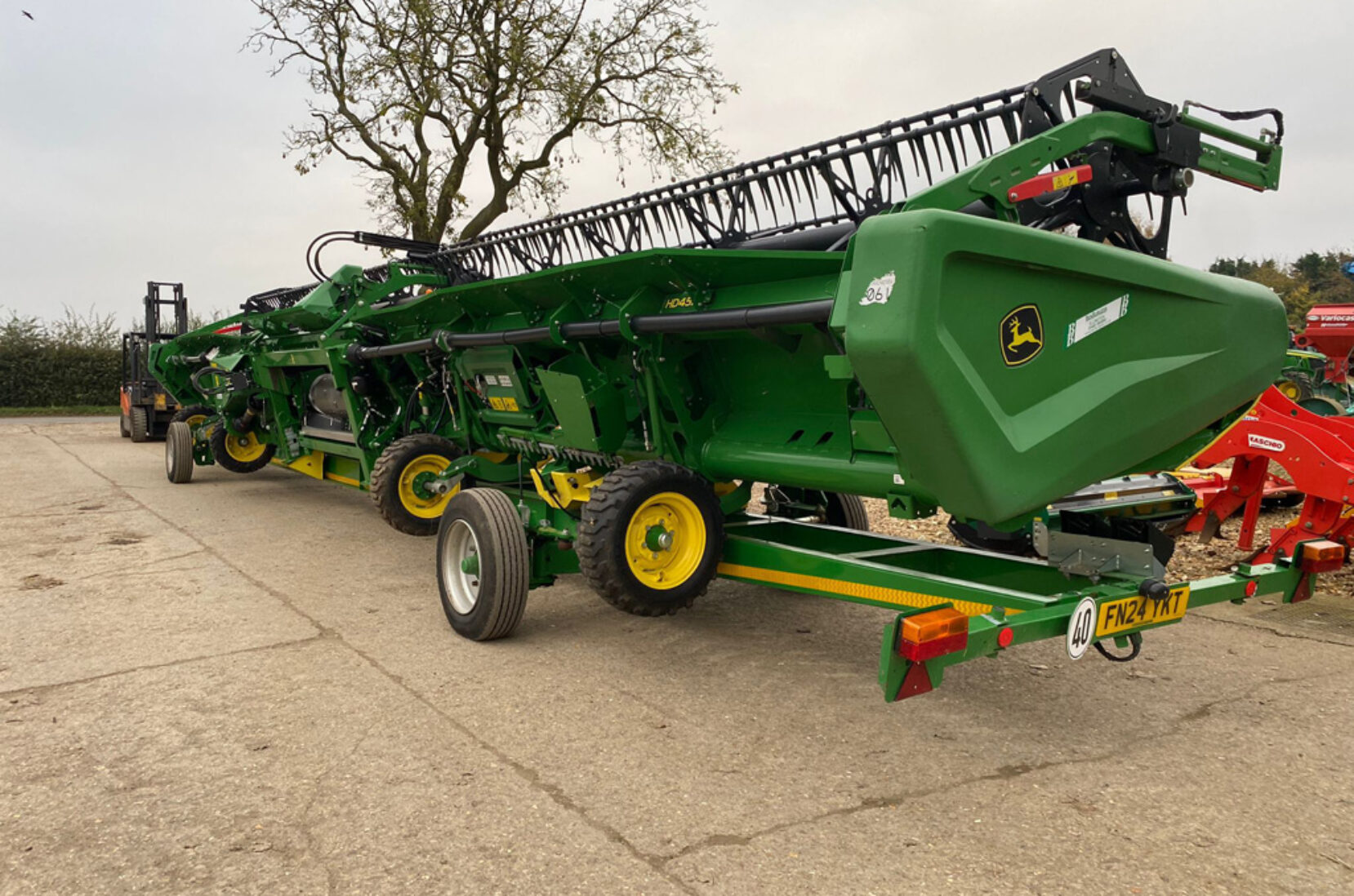 HDX45 COMBINE HEADER - Ben Burgess