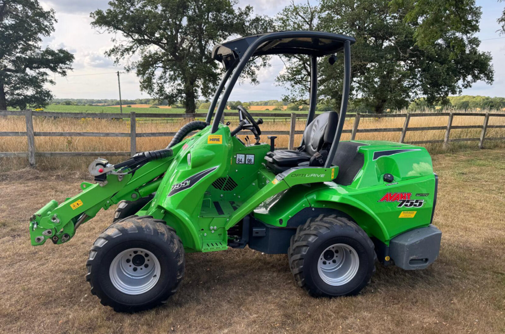 755I ARTICULATED LOADER - Ben Burgess