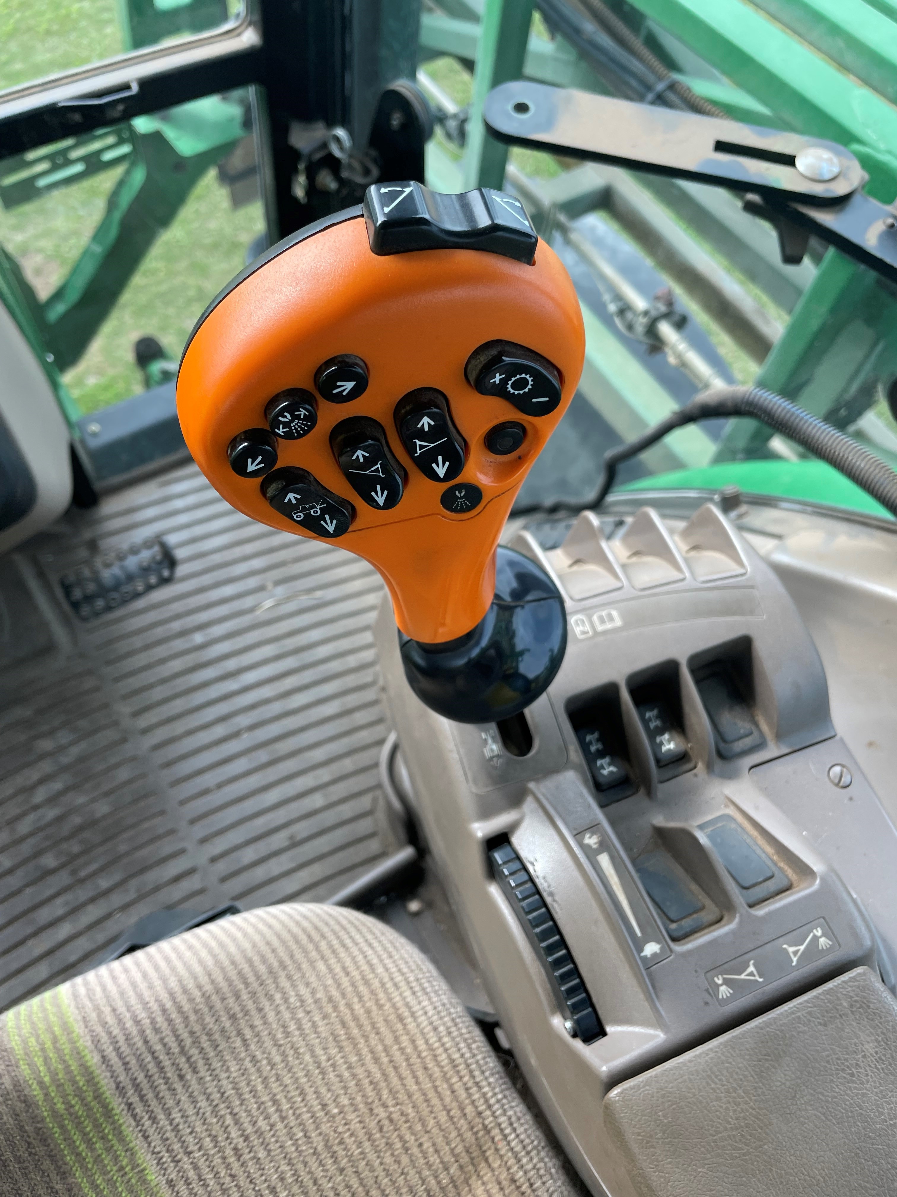 John Deere 5430i Sprayer - FarmAds