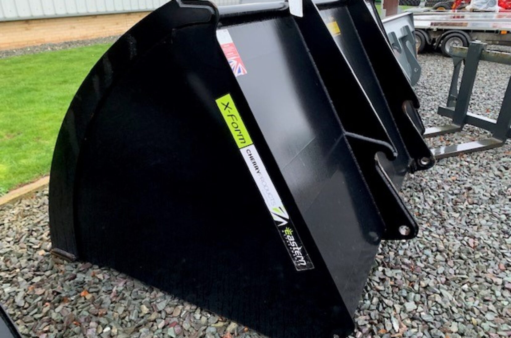 HB40-86D BUCKET - Ben Burgess