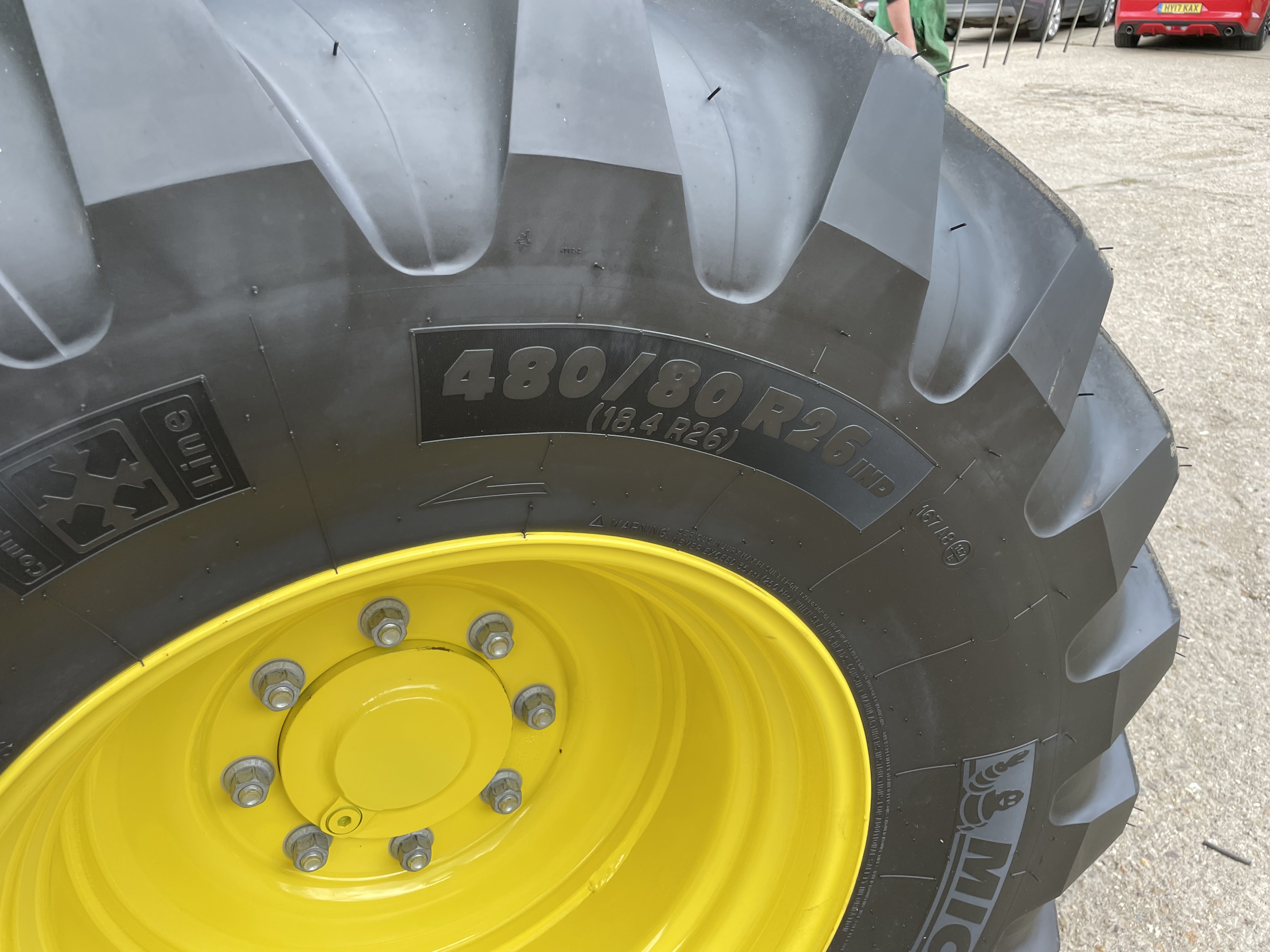 T670I HM & 630F HEADER - Ben Burgess